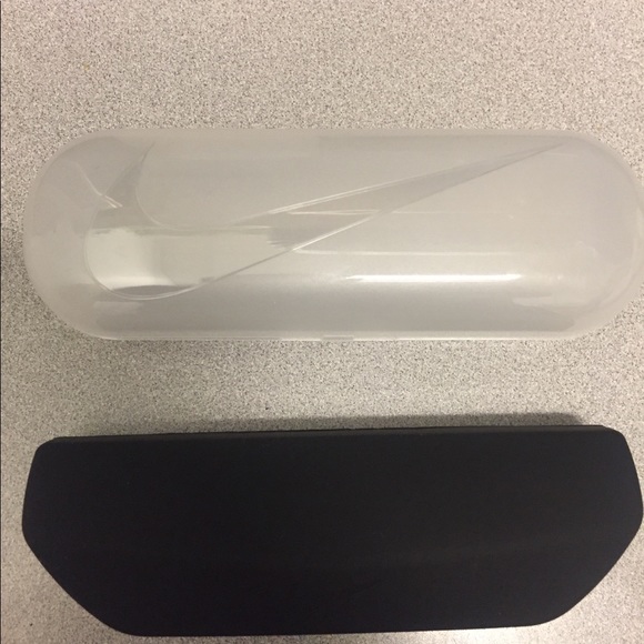Nike | Accessories | Nike Bundle Cases Clear And Black Plastic Case ...